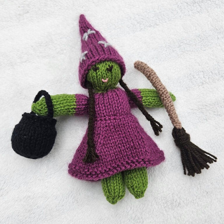 Witch Knitting Pattern PDF Download – Fitting in Knitting